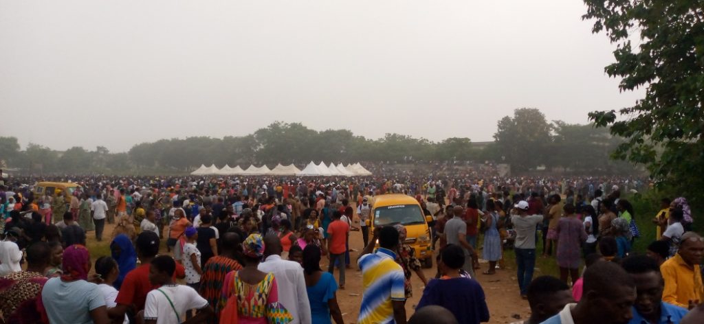 Lagos at risk of another wave of COVID-19 as thousands gather for ...