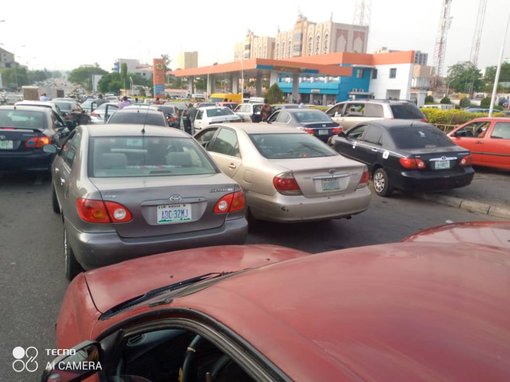 Agony as petrol queues resurface in Abuja