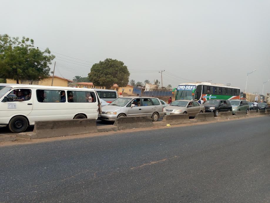 Yuletide: Gridlock persists on Asaba end to Niger Bridge