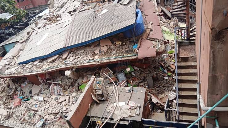 4 dead, one rescued, from rubble of collapsed building in Lagos