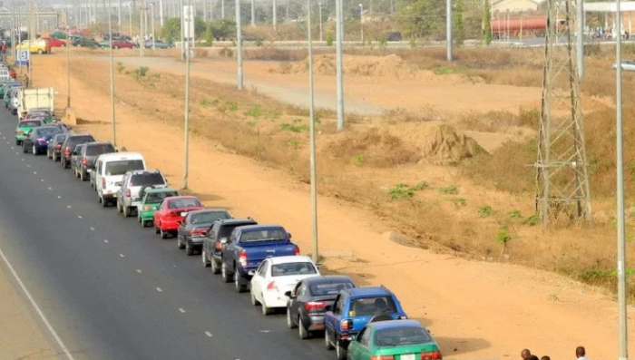 Anguish as fuel queues return to Abuja – The Sun Nigeria