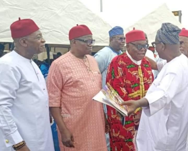 Lagos Igbo community pays last respect to Osolo, Oba Agbabiaka – The ...