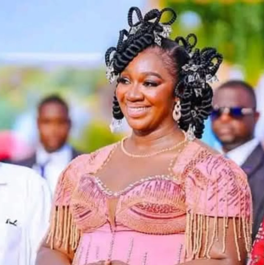 First Lady Oluremi Tinubu mourns loss of Akwa Ibom deputy governor’s ...