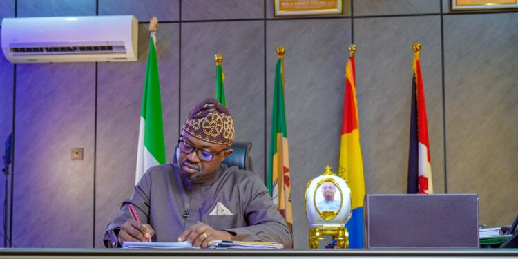 Interior minister, Tunji Ojo unveils contactless passport renewal