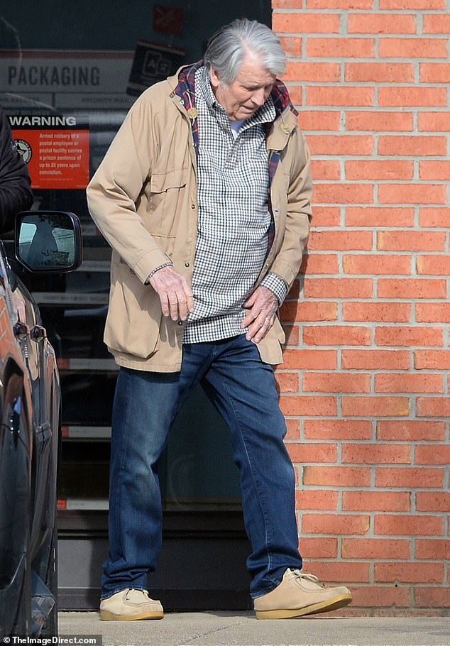 Singer Dolly Parton's husband Carl Dean dead at 82 – The Sun Nigeria