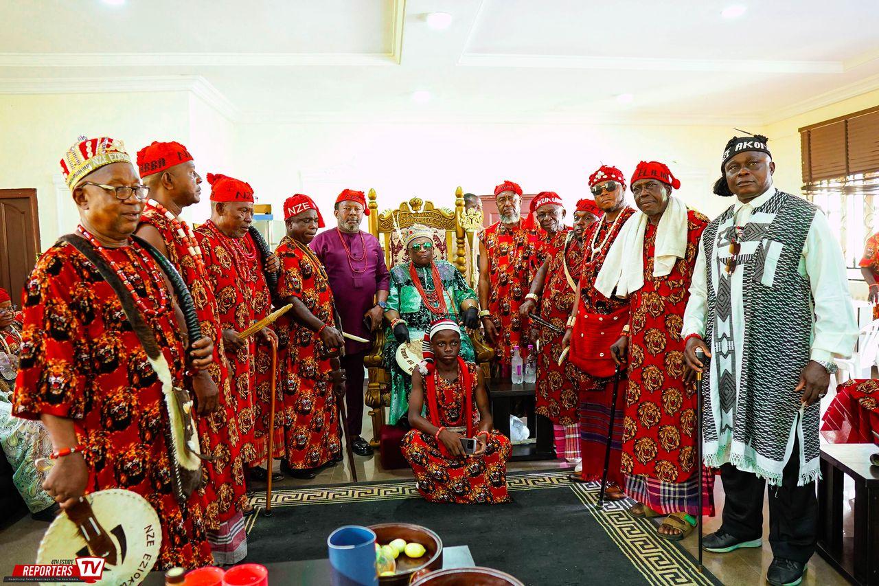 Jubilation erupts in Ogwuaga Abba as a new traditional