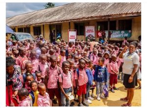 Over 1,500 children fed as Operation Feed Africa, Lagos Food Bank ...