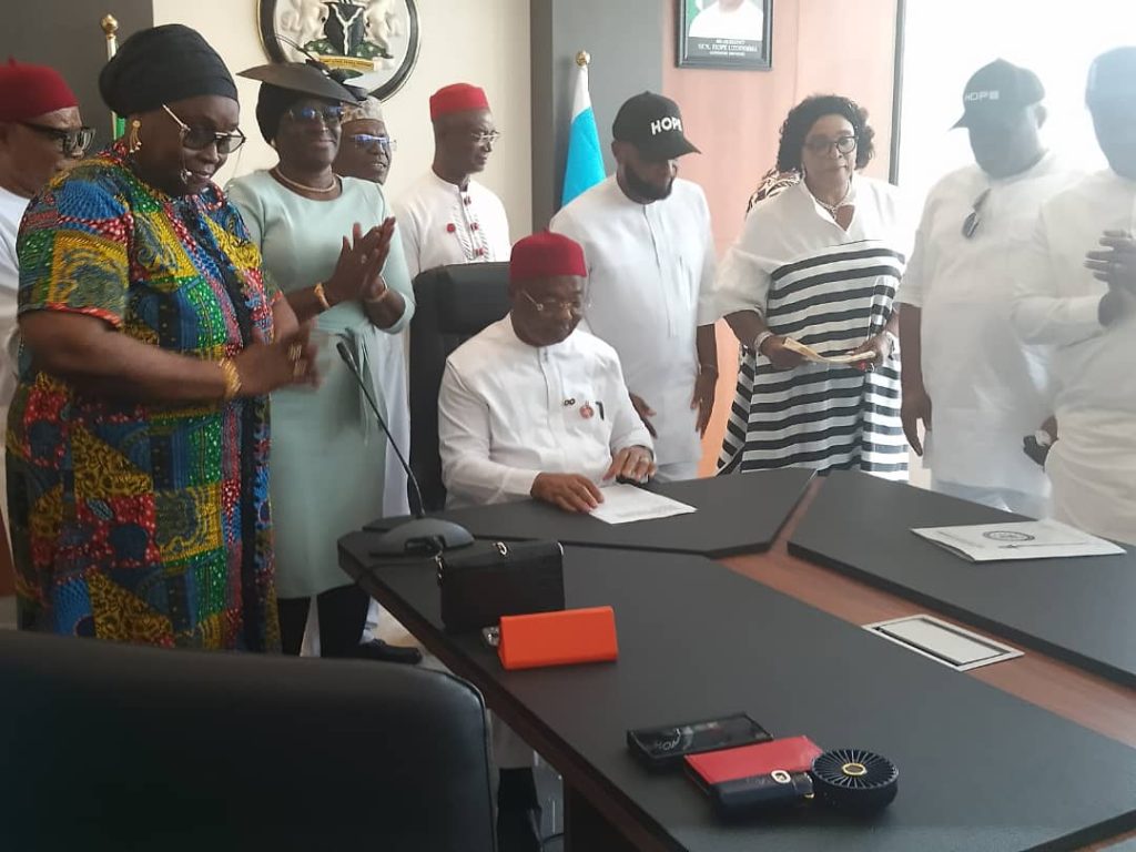 Uzodimma signs Imo 2026 estimated budget into law – The Sun Nigeria