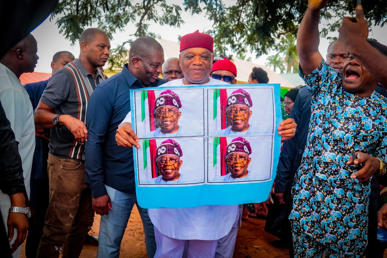 APC Presidential primaries: Senator Orji Kalu leads over 4,000 APC ...
