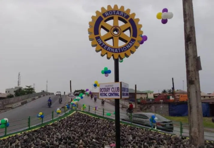 Rotary Club of Amuwo Prestige donates borehole