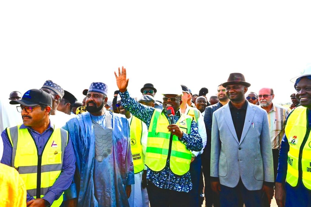 Senator Goje hails Tinubu over N1.245tn Gombe-Biu-Maiduguri highway ...